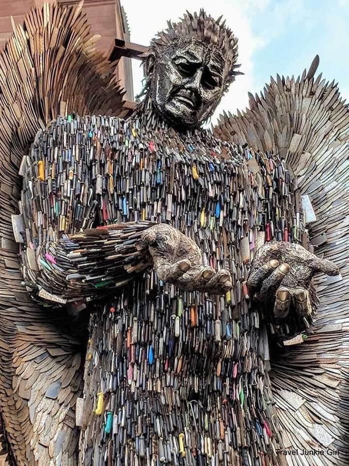 The Knife Angel is a contemporary sculpture formed of 100,000 knives ...