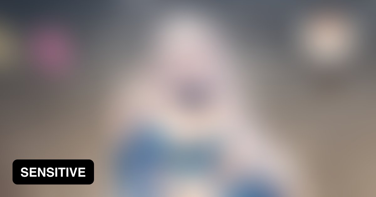 Godlike Thighs of Goddess Aura - 9GAG