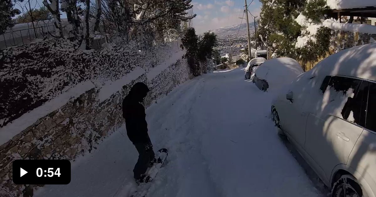 Snowboarding in the streets of Athens, Greece after a snowstorm - 9GAG