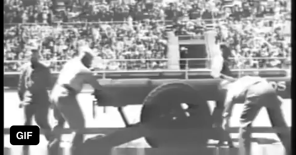 Frank "cannonball" Richards, the man with an iron gut - 9GAG