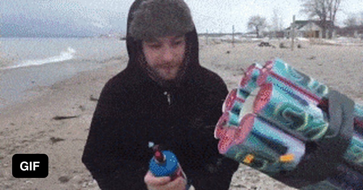 This Roman candle minigun is cool af. - 9GAG