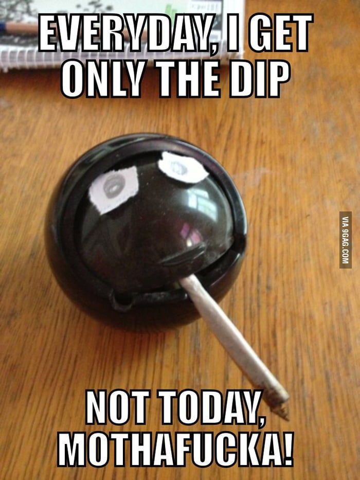 Ashtray is happy - 9GAG