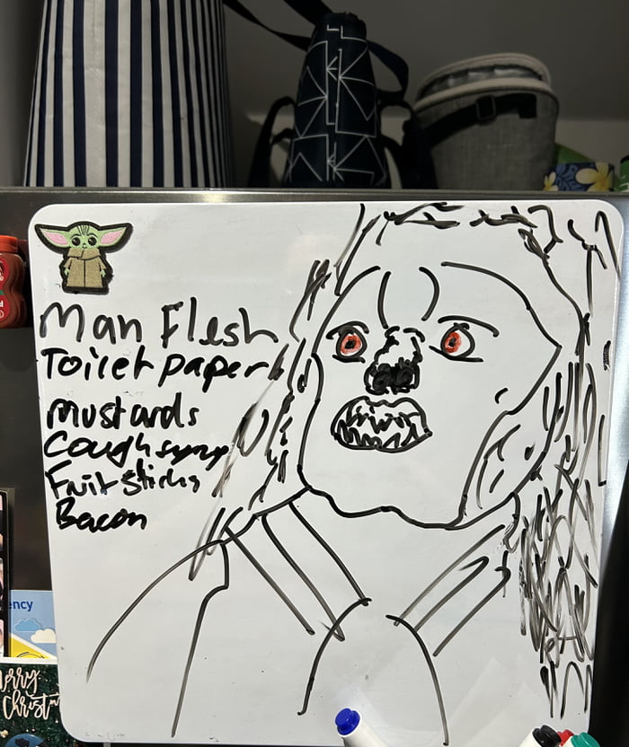 Only the essentials - 9GAG