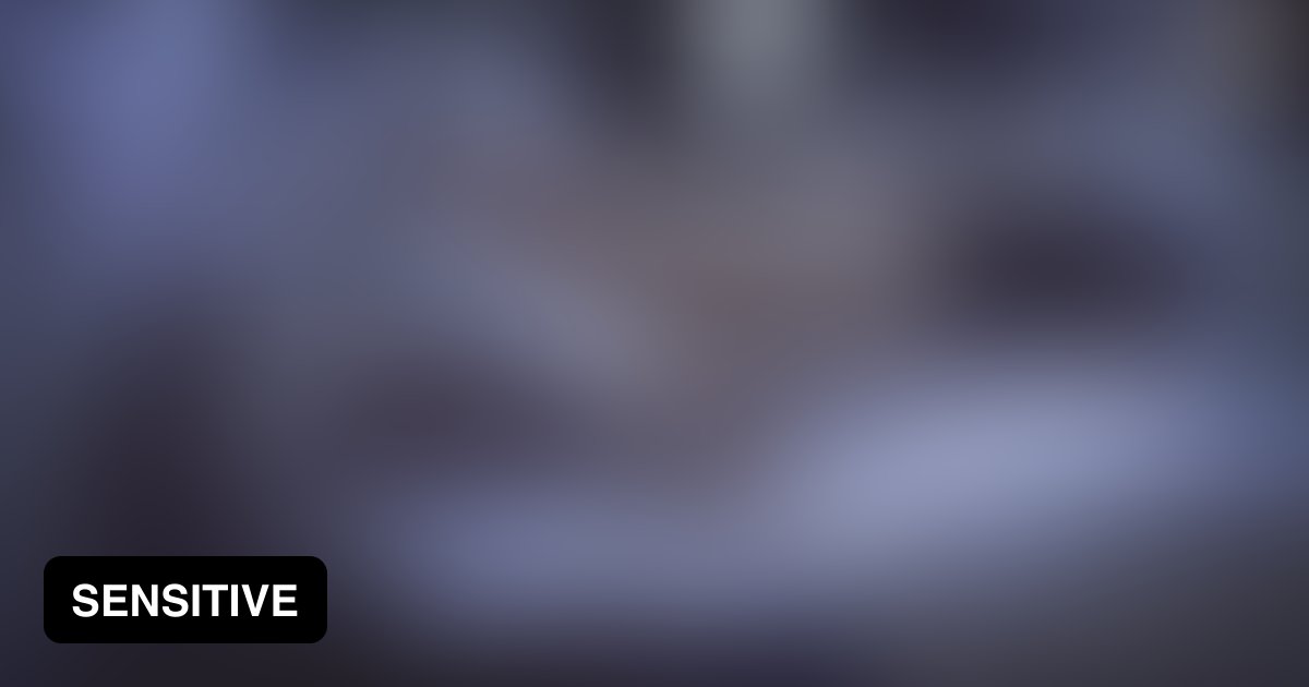 Zendaya thong scene - 9GAG