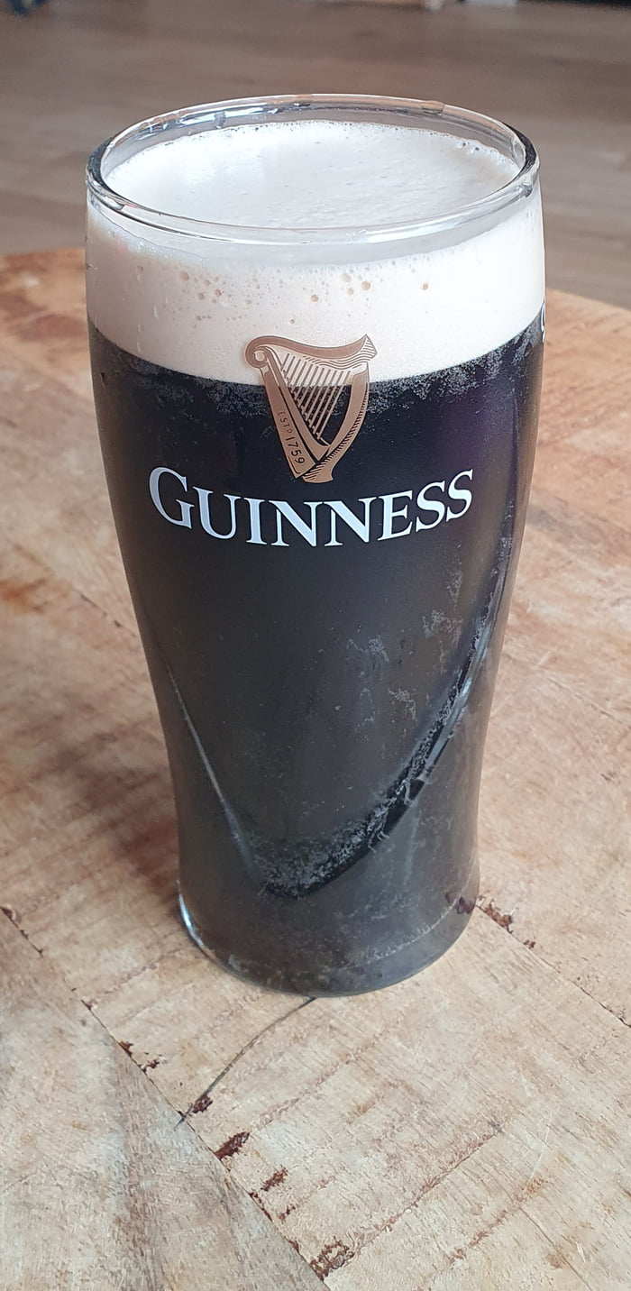 A nice pint for a rainy Sunday. Cheers lads! - 9GAG