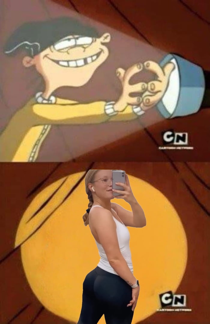 Double D gets creative with the hand puppets - 9GAG