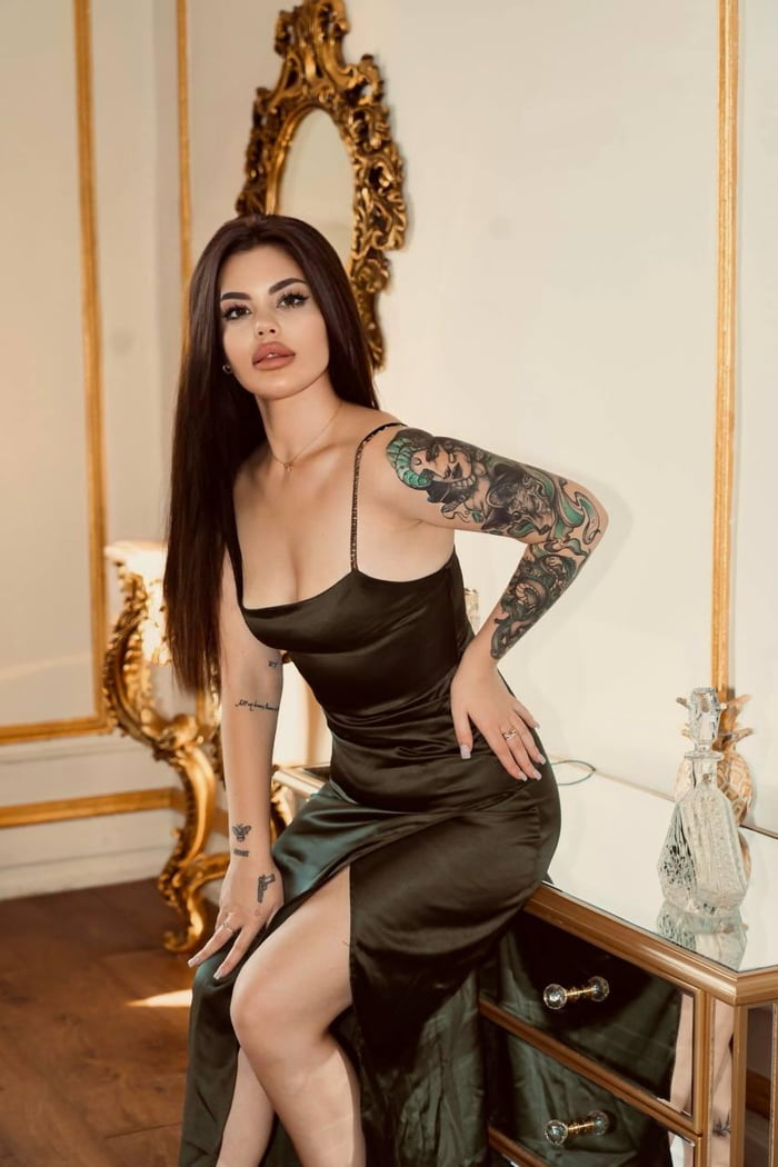 Perfect combination of slutty and classy - 9GAG