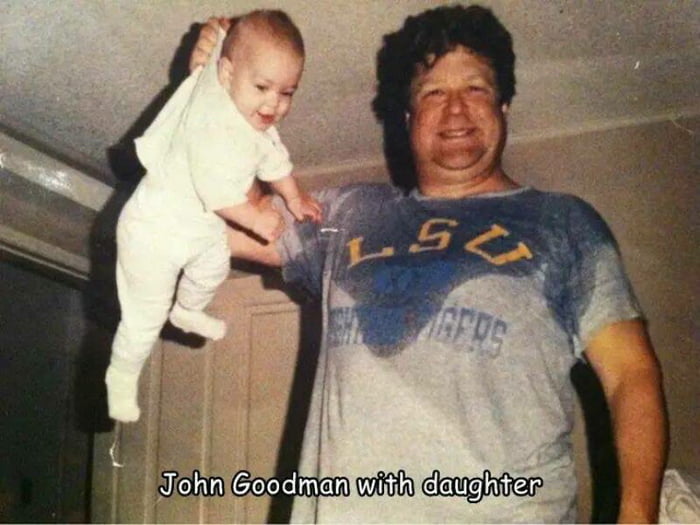 John Goodman - 9GAG