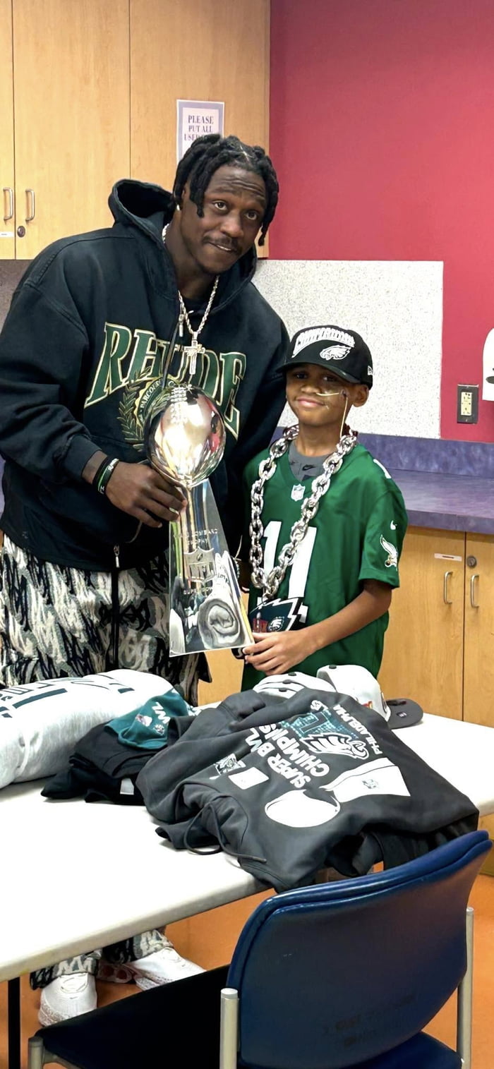 AJ Brown visits Andre Howard in hospital, 10 year old boy who was in a ...