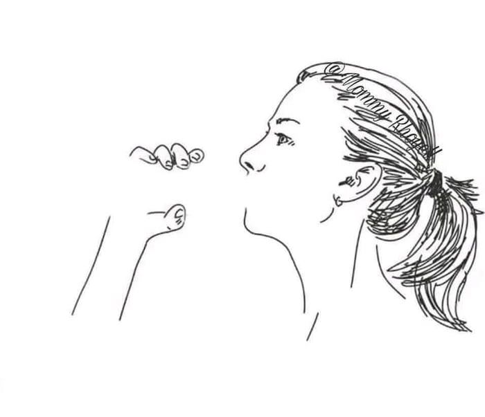 Draw her like a french girl - 9GAG