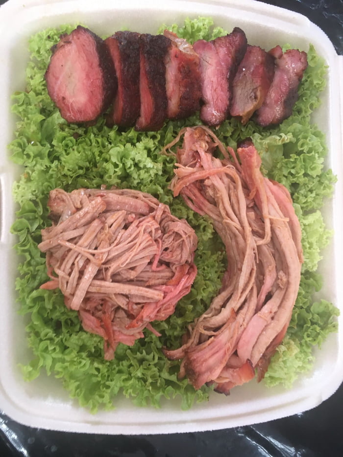 Pulled pork and the famous money muscle... hmmmm - 9GAG