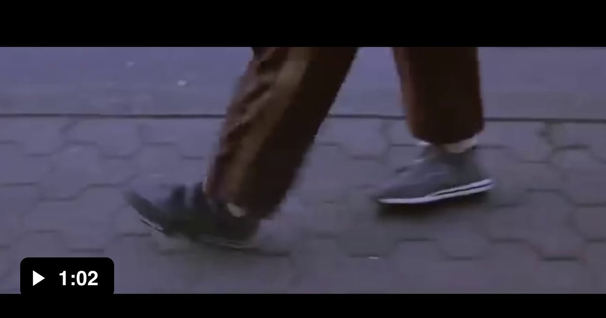 The most dramatic plot twist in movie history - 9GAG