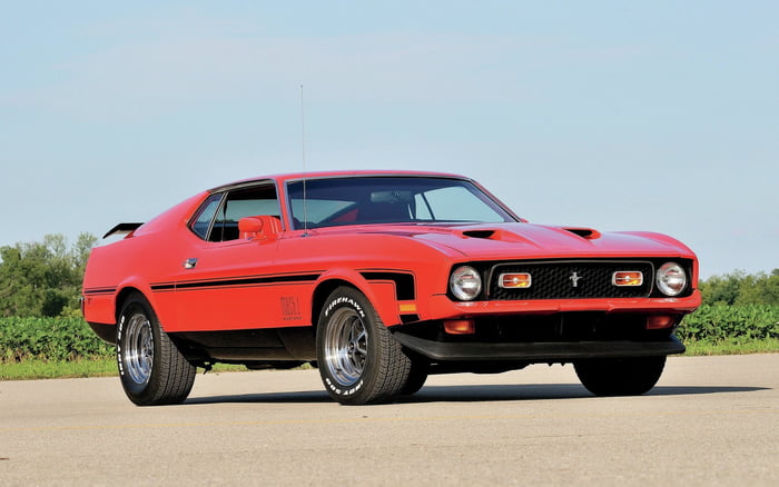 Ford Mustang Mach 1 - 9GAG