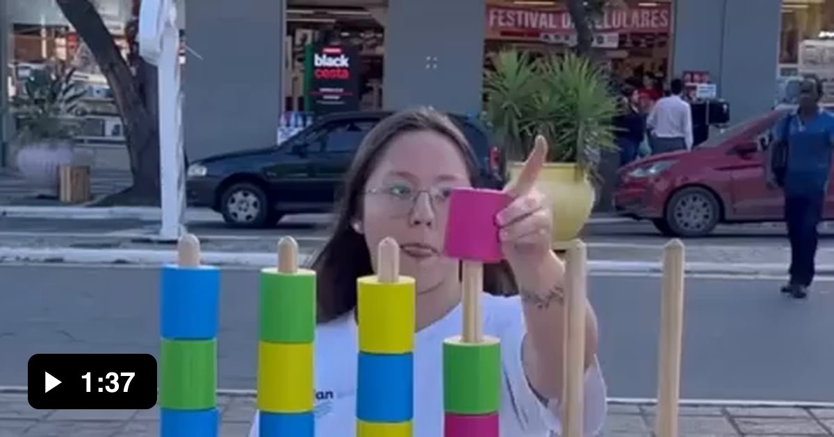 Asian chick uses one hand to play with 6 white shafts - 9GAG