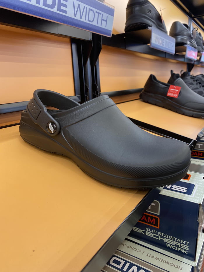 Dress crocs - 9GAG