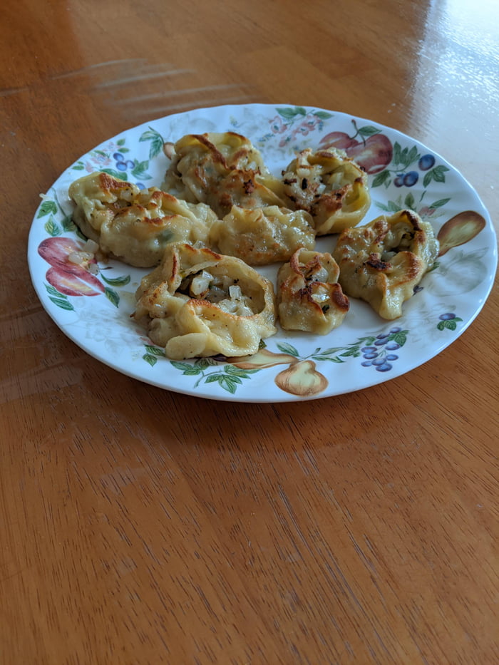 Crispy dumplings - 9GAG