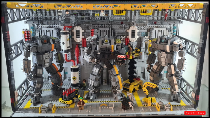 A Mech Bay! :) - 9GAG