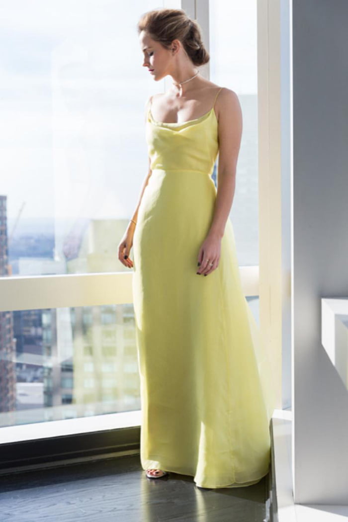 Emma full length in yellow - 9GAG