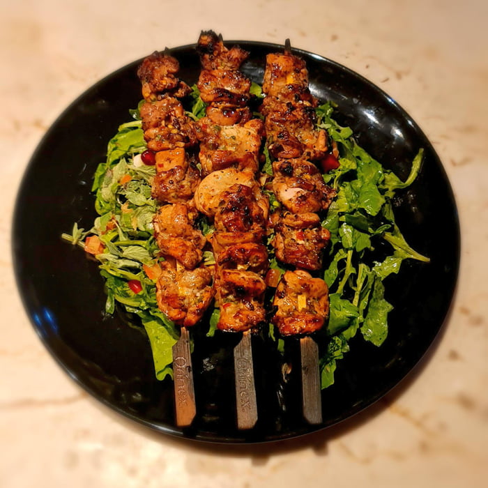Chicken Spiedies with Rocca Salad - 9GAG