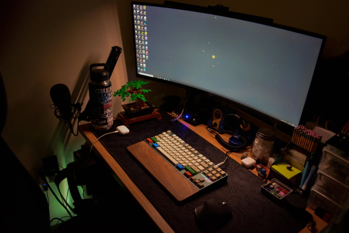 Cozy Nighttime Dorm Setup - 9GAG