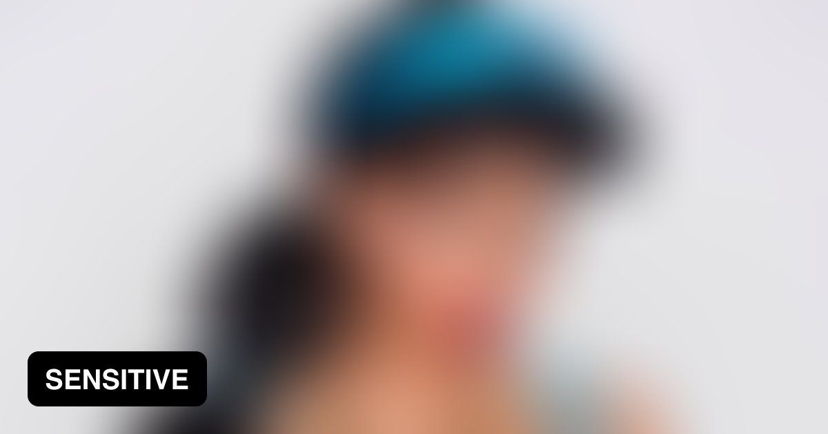 Tehmeena Afzal as Princess Jasmine - 9GAG