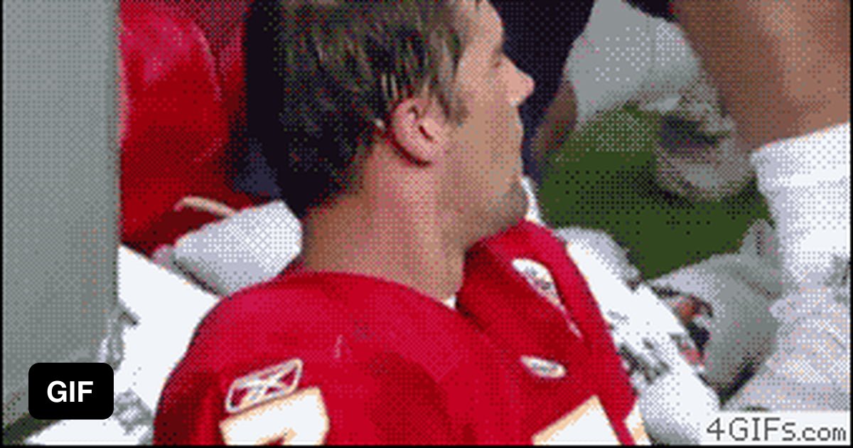 Playing it off. - 9GAG