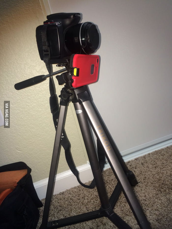 When your camera dies you've got to improvise. - 9GAG