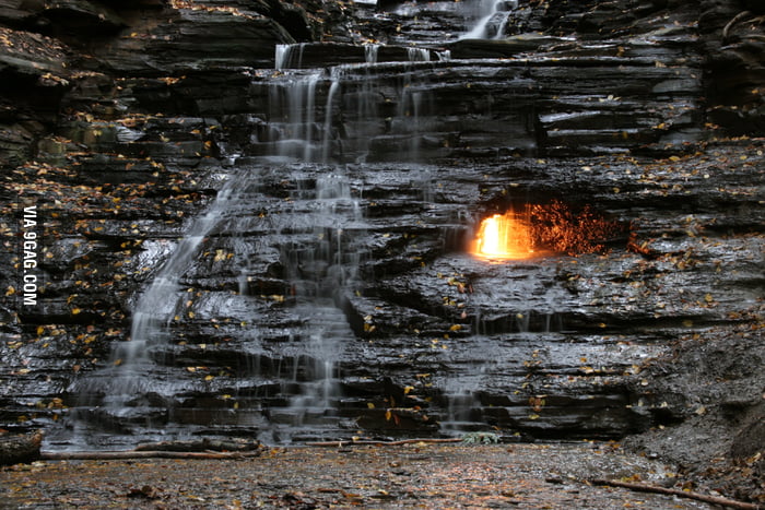 Natural gas fire beneath a waterfall in New York - 9GAG