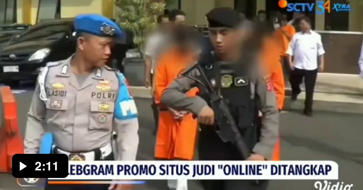 Sudah gak heran lah, orang Indonesia ini suka nonton bokep, apalagi pas lagi live ngewe. Sering ...