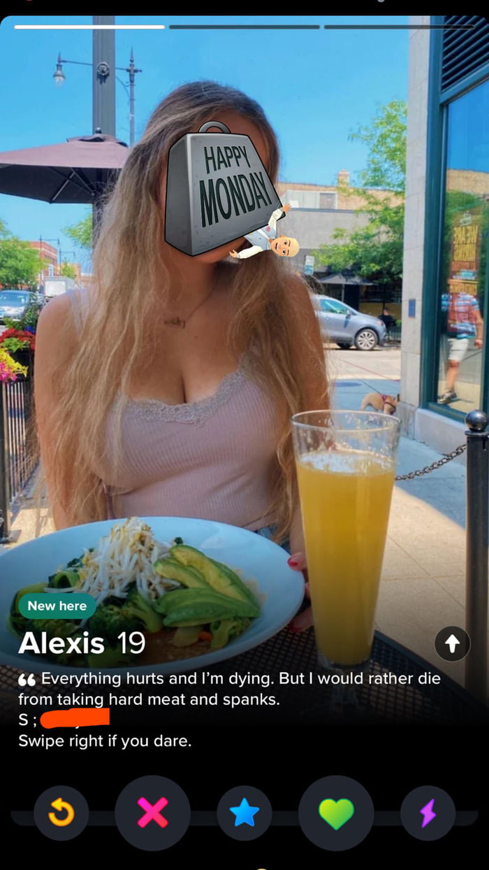 Either fake or just really open ? - 9GAG