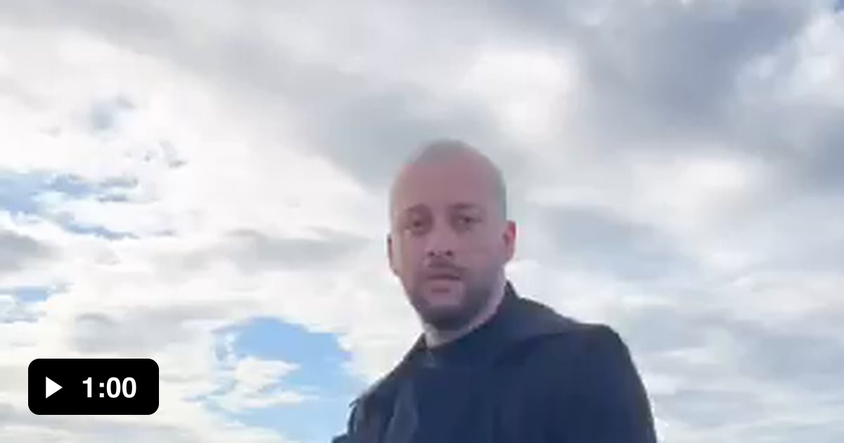 Strike a pose - 9GAG