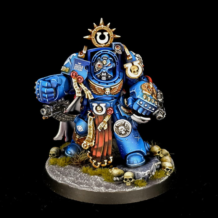 Marneus Calgar kitbash - 9GAG