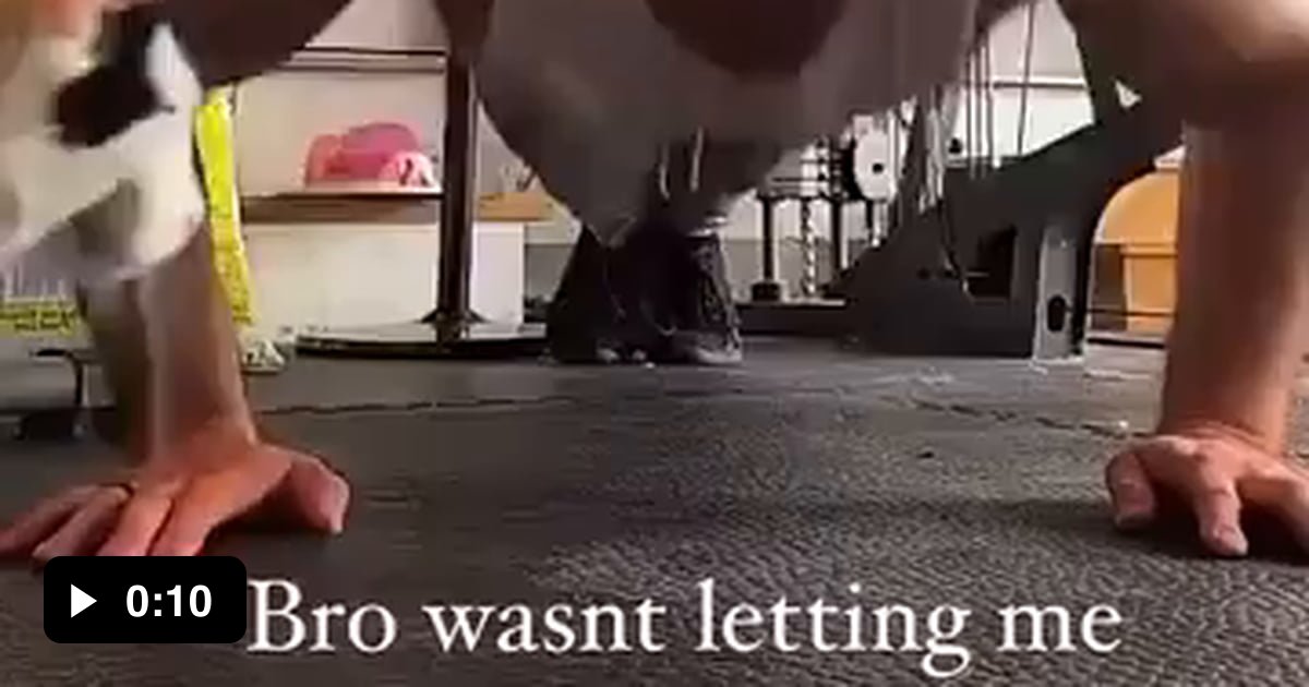 Fitness Trainer - 9GAG