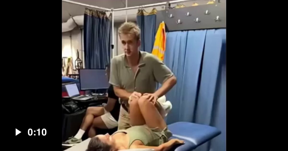 He is the expert... - 9GAG