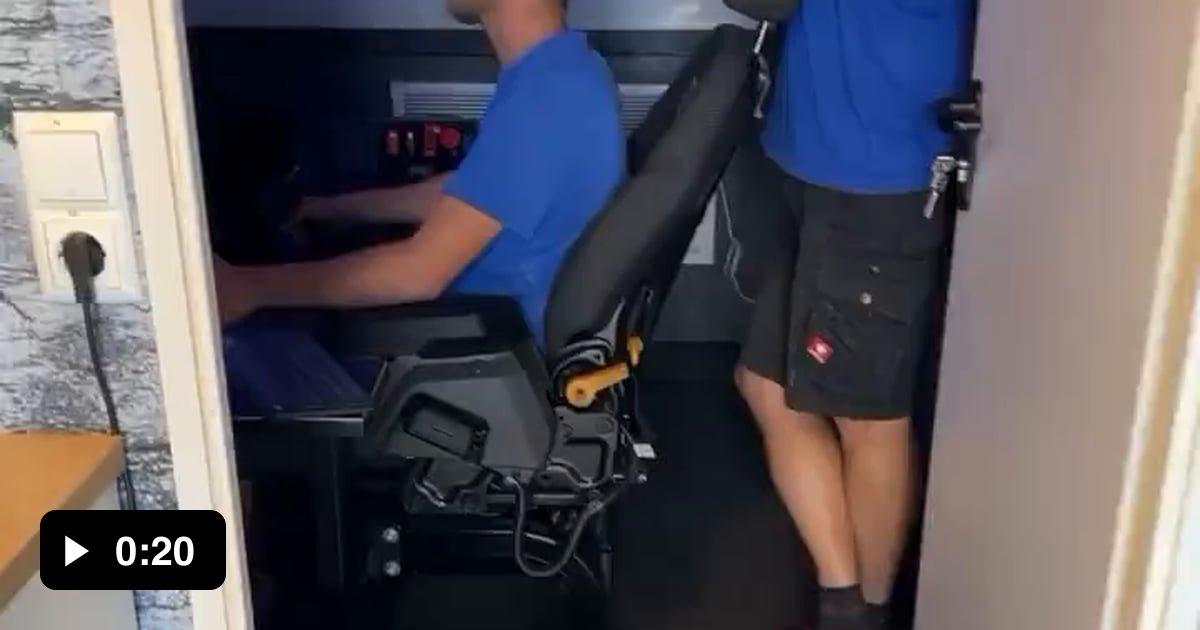 Remote working - 9GAG