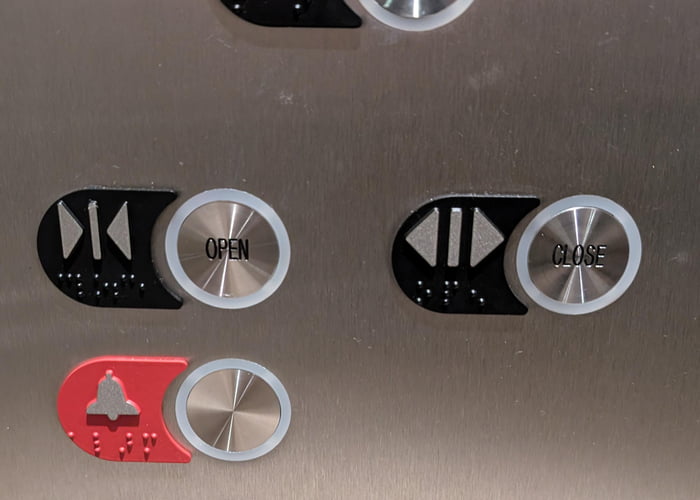 Elevator buttons "Open" to interpretation - 9GAG
