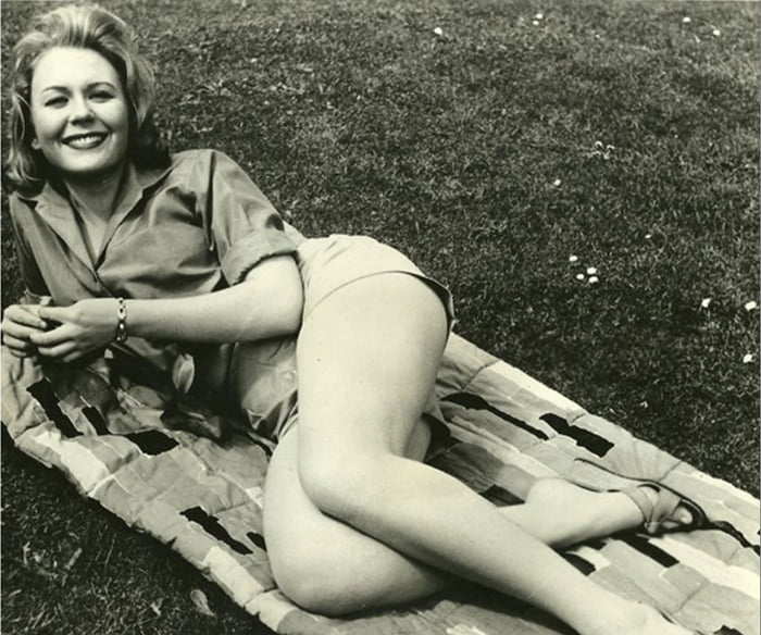 Juliet Mills (1961) - 9GAG