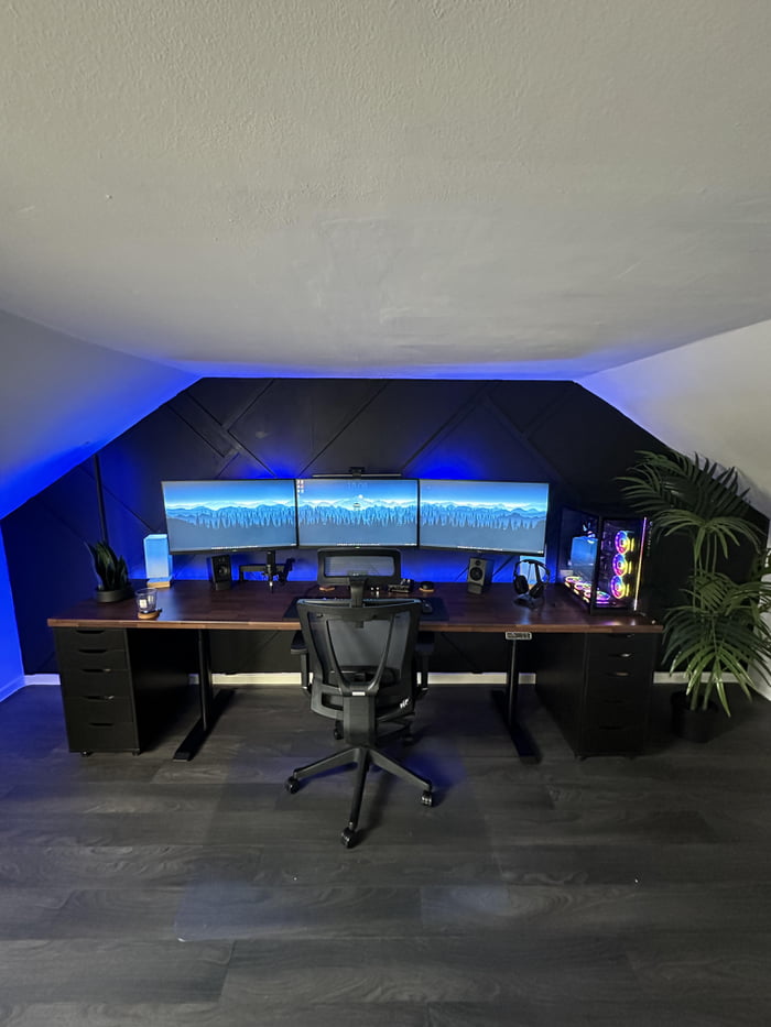 Current setup. Still working on the room - 9GAG