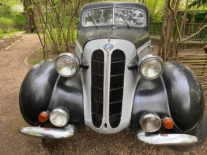 My new project:) BMW 321 year 1948 - 9GAG