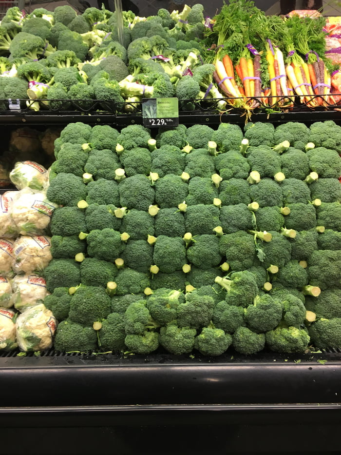 This wall of broccoli at the grocery store - 9GAG