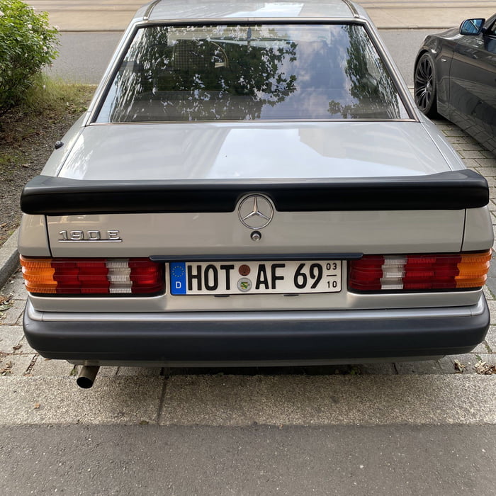 Dat license plate. Given everything. - 9GAG