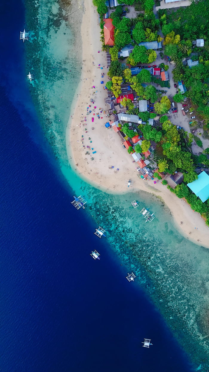 If like these type of images or want to set as a desktop bg Install ...