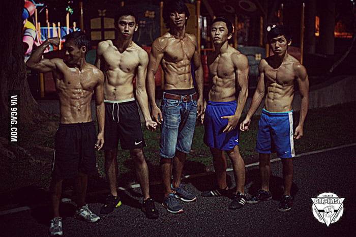 These kid get shredded only with street workout - 9GAG