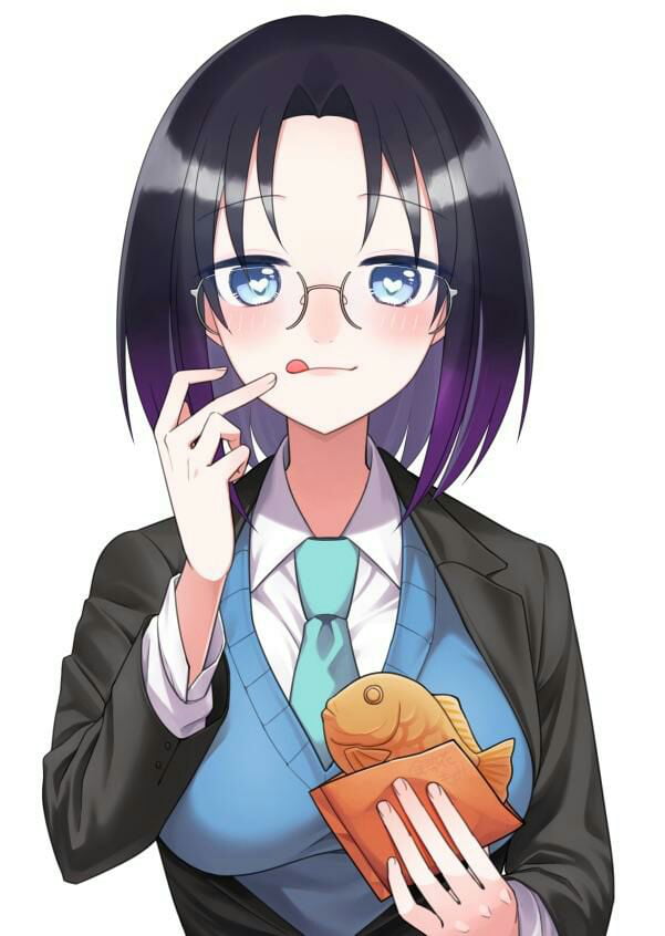 Elma eating a taiyaki. - 9GAG