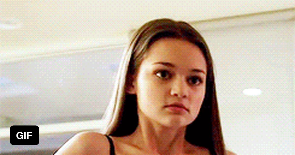 Ciara Bravo, cute af - 9GAG