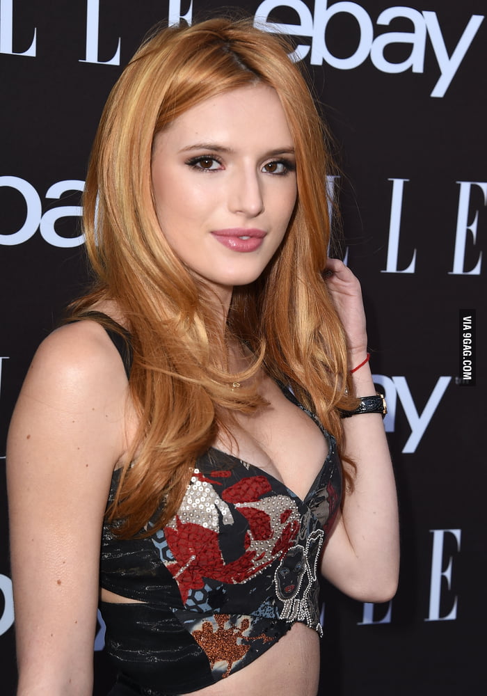 Bella Thorne - 9GAG