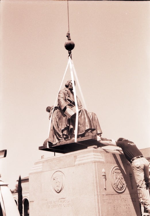 34 years ago, Rice University students rotated the one-ton statue of ...