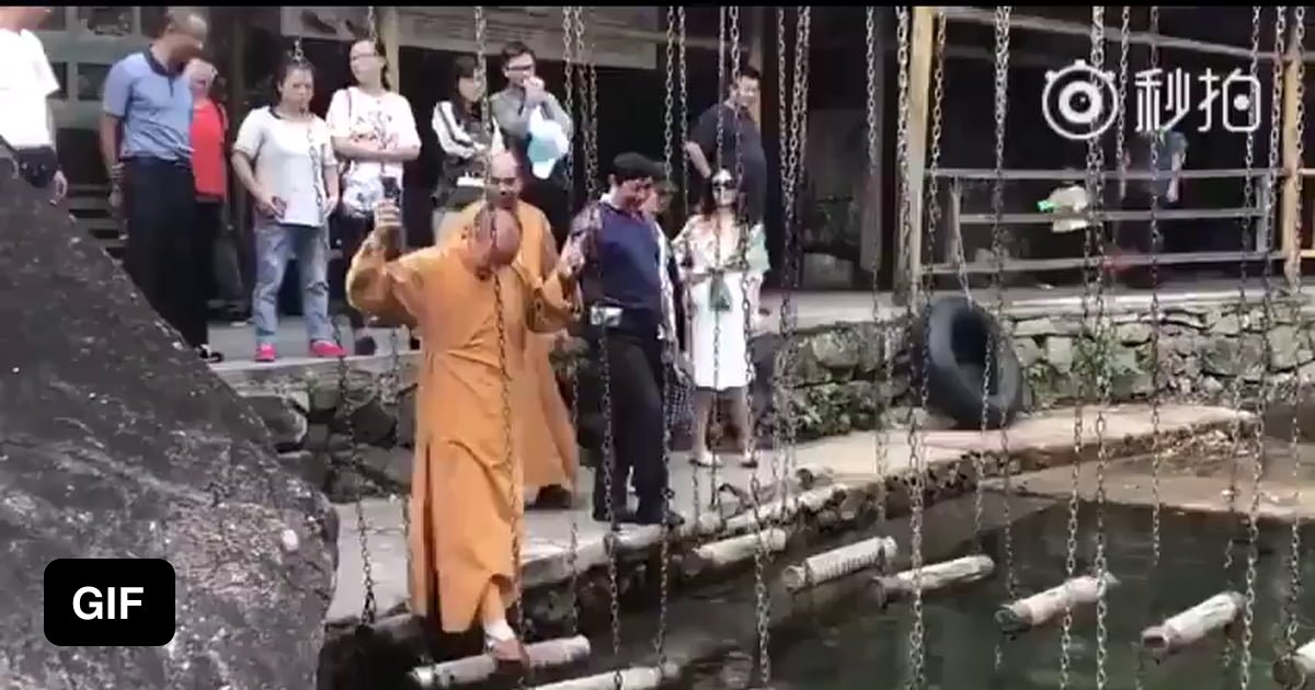 Shaolin Monks Ain't Got Shit on This Guy ... - 9GAG