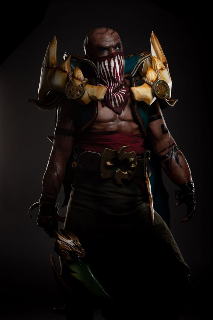 "Sink 'em all !" Cosplayer : livanart cosplay - 9GAG