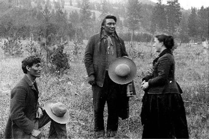 Chief Joseph speaking to ethnologist Alice Cunningham Fletcher and her ...